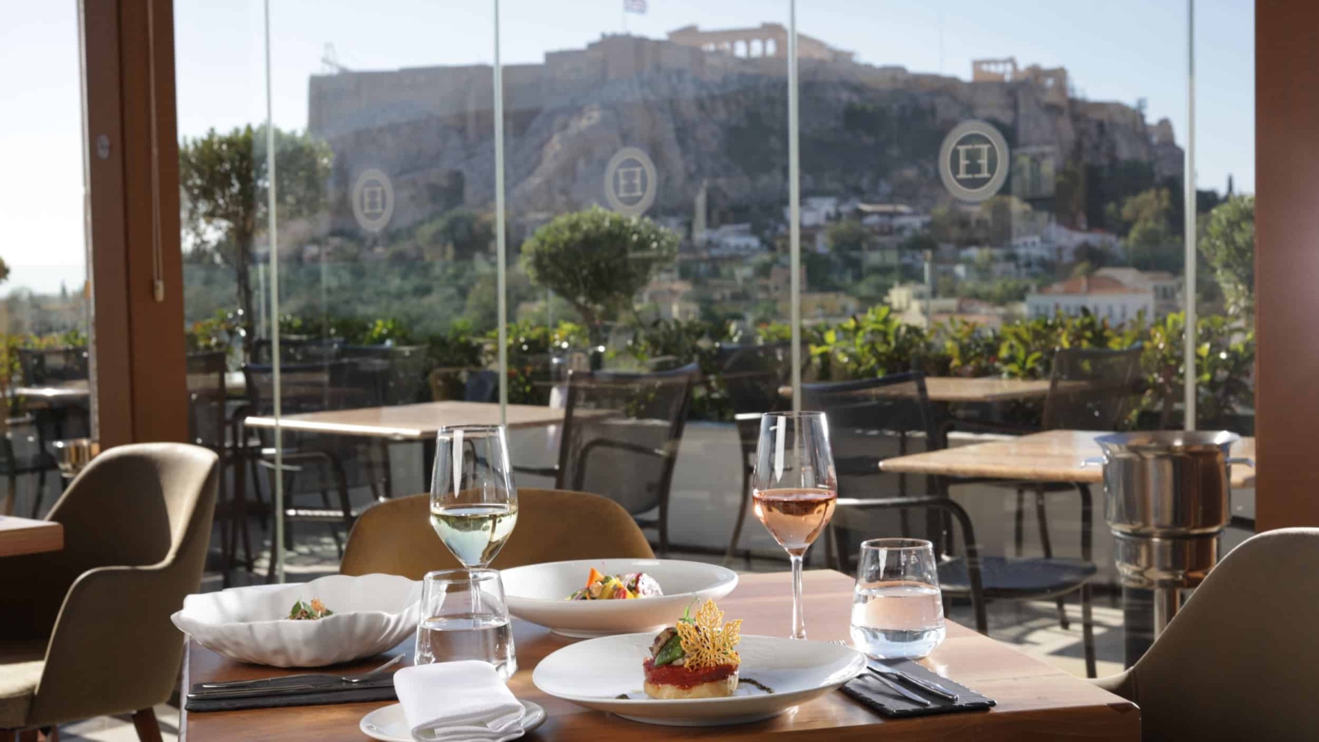 Acropolis view rooftop restaurant Athens || Electra Palace Athens
