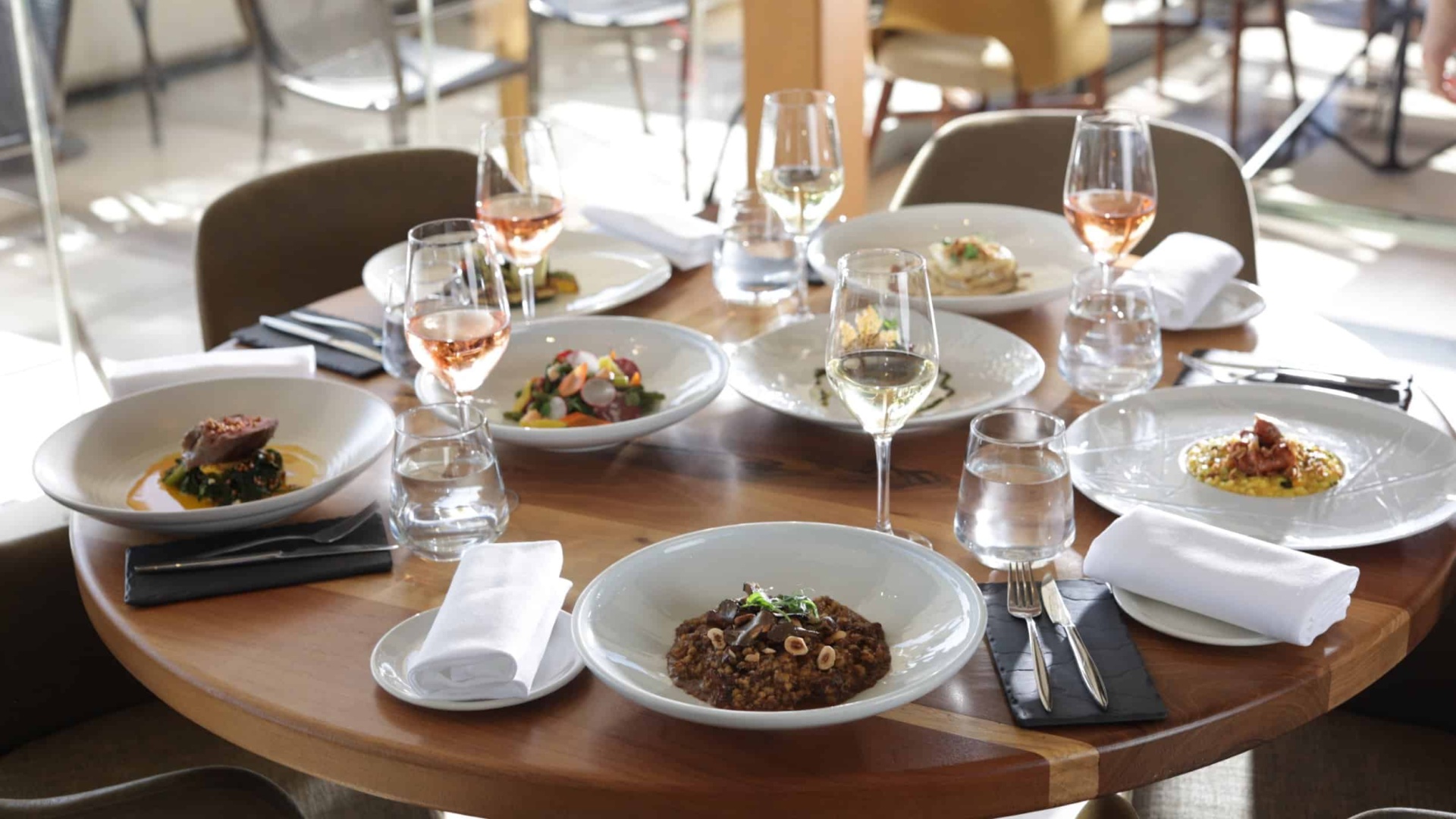 Acropolis view rooftop restaurant Athens || Electra Palace Athens