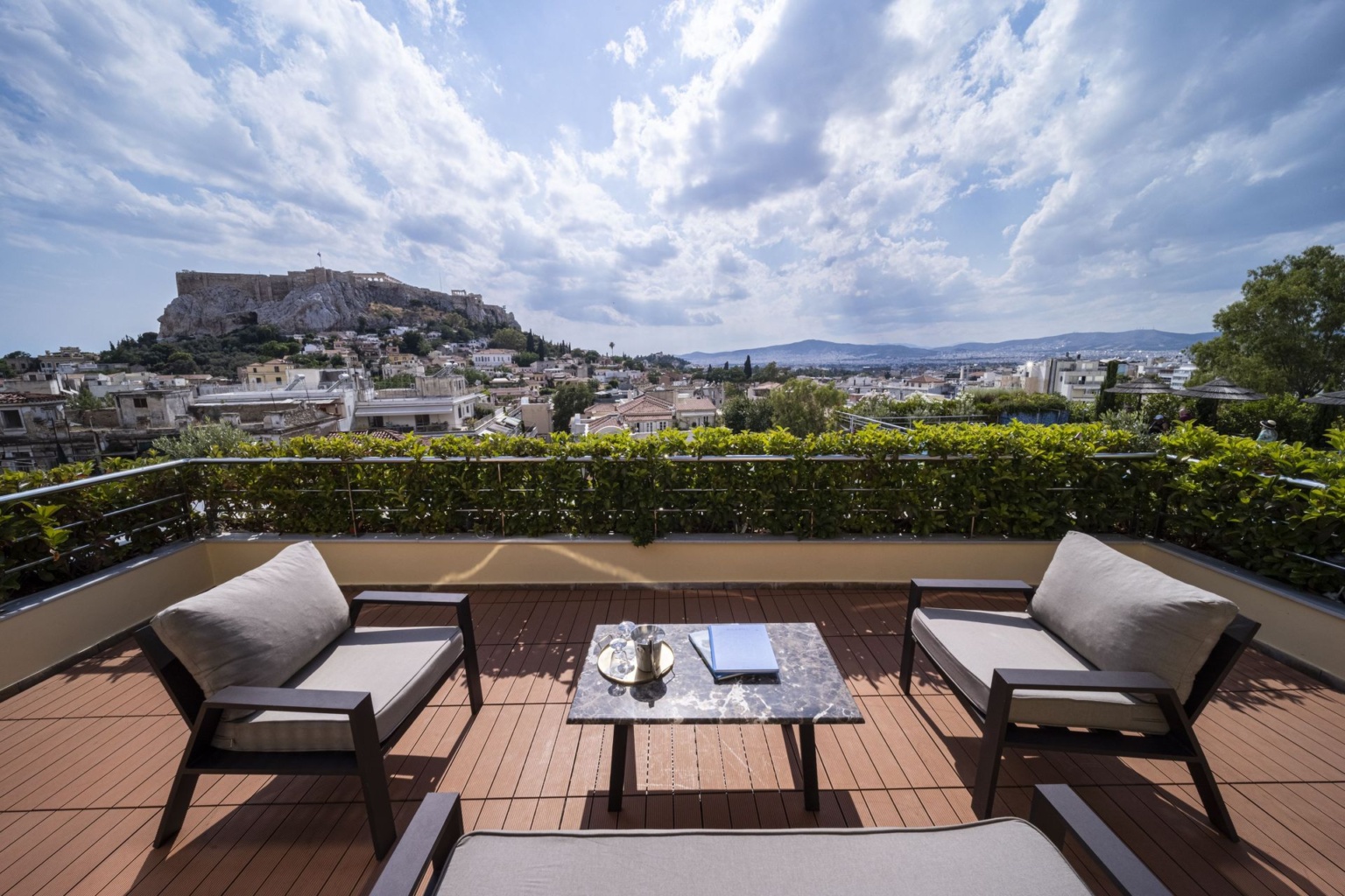 Neoclassical 5 star hotel in Athens, Plaka | Electra Palace Athens