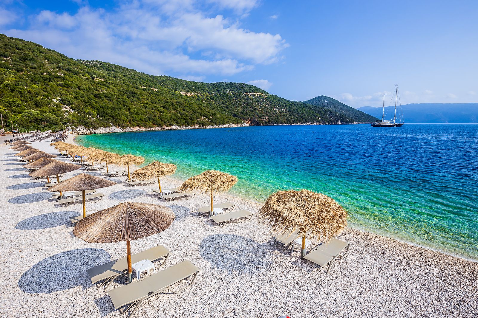 Discover the 6 best Kefalonia beaches | Electra Hotels